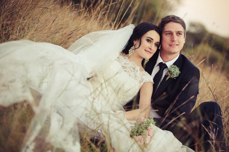 Romance in the Bush – Larius & Raylene